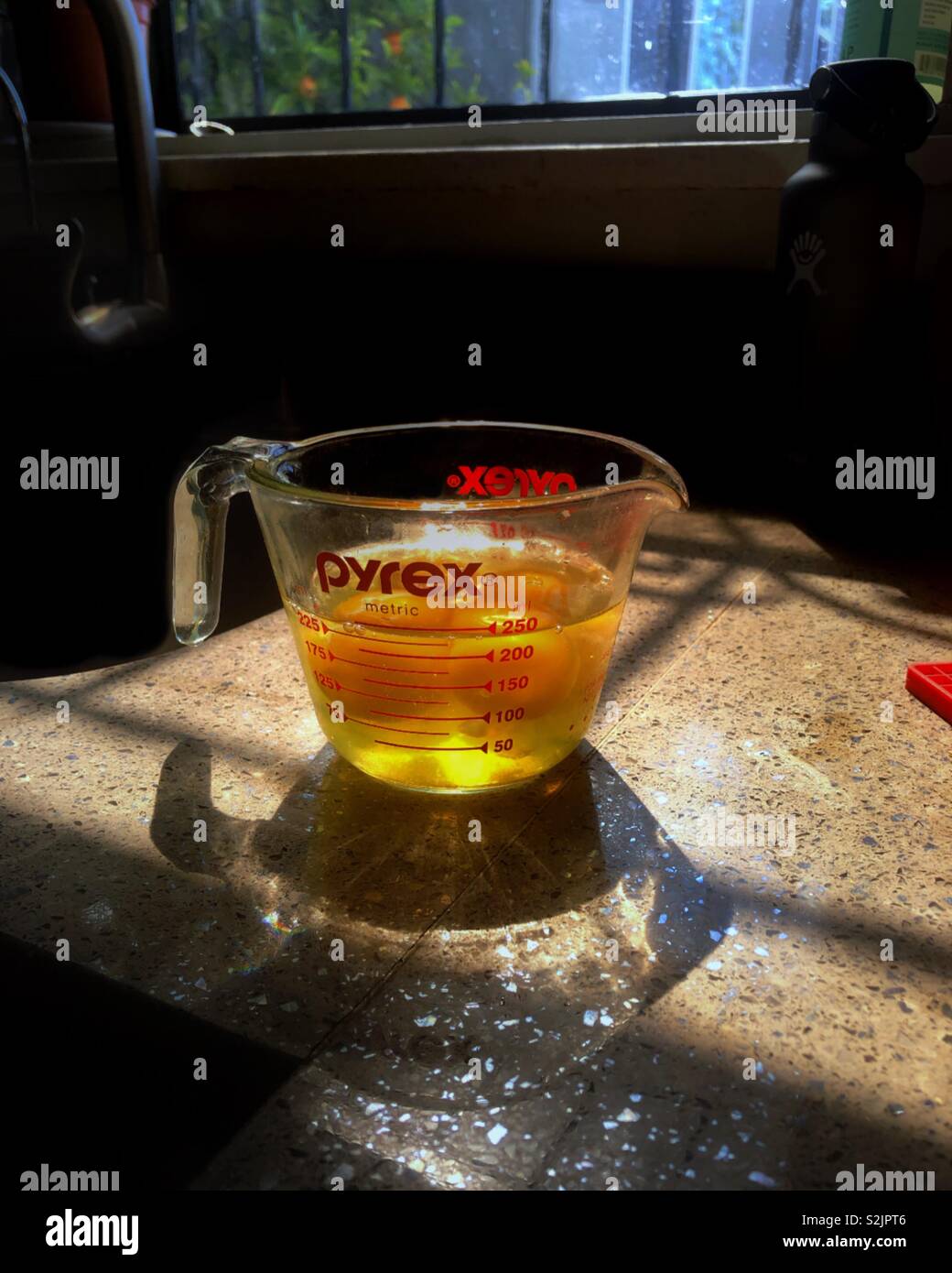 Pyrex High Resolution Stock Photography and Images - Alamy