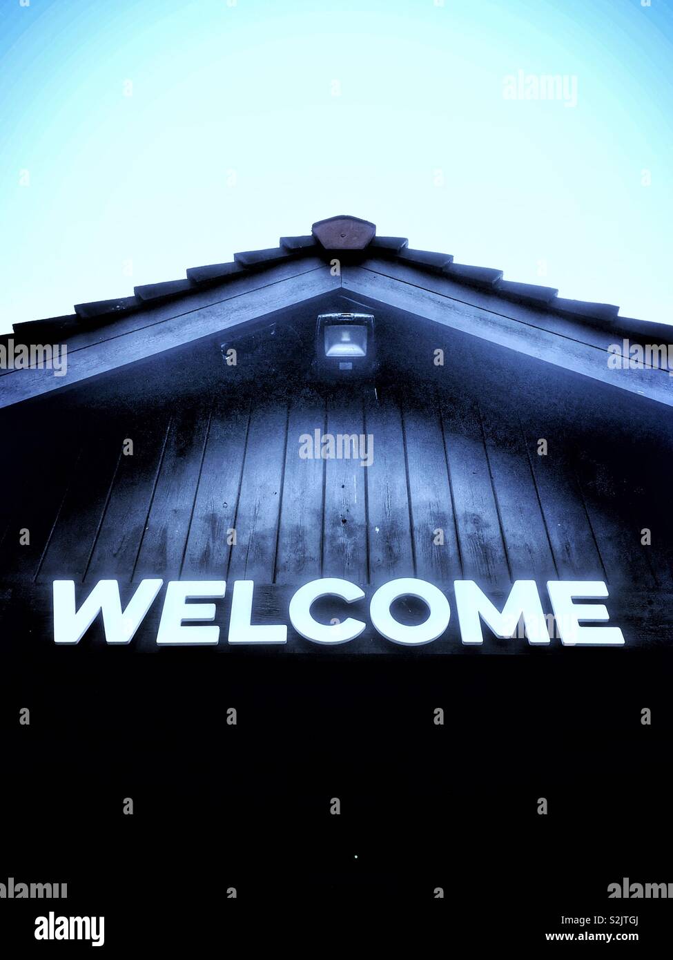Sign above door hi-res stock photography and images - Alamy