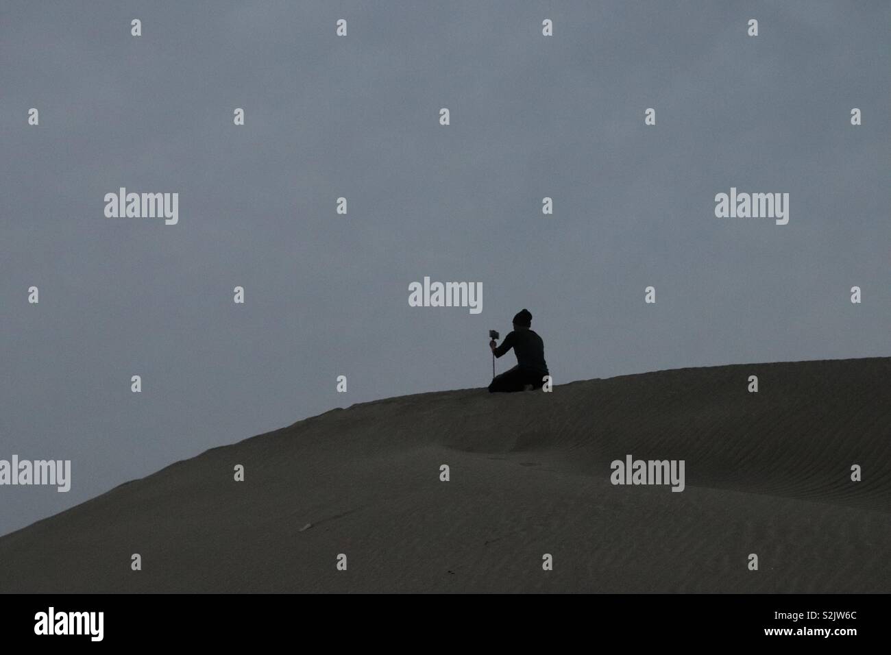 Night at desert hi-res stock photography and images - Alamy
