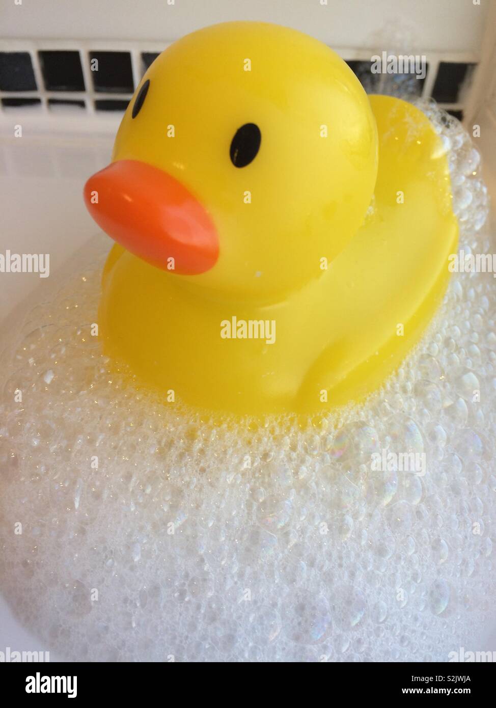 Rubber duck bubbles hi-res stock photography and images - Alamy