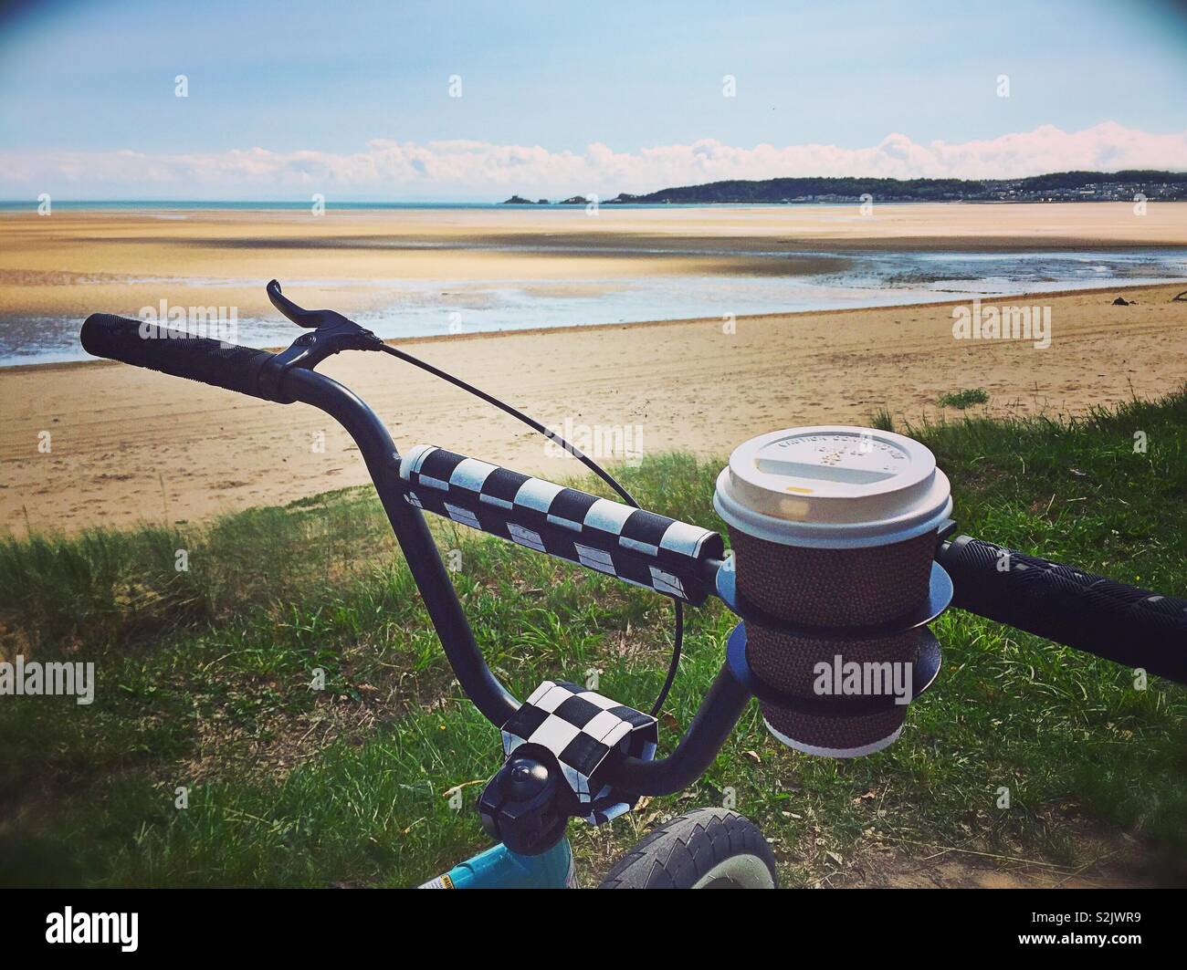 Bmx cycle hi-res stock photography and images - Alamy