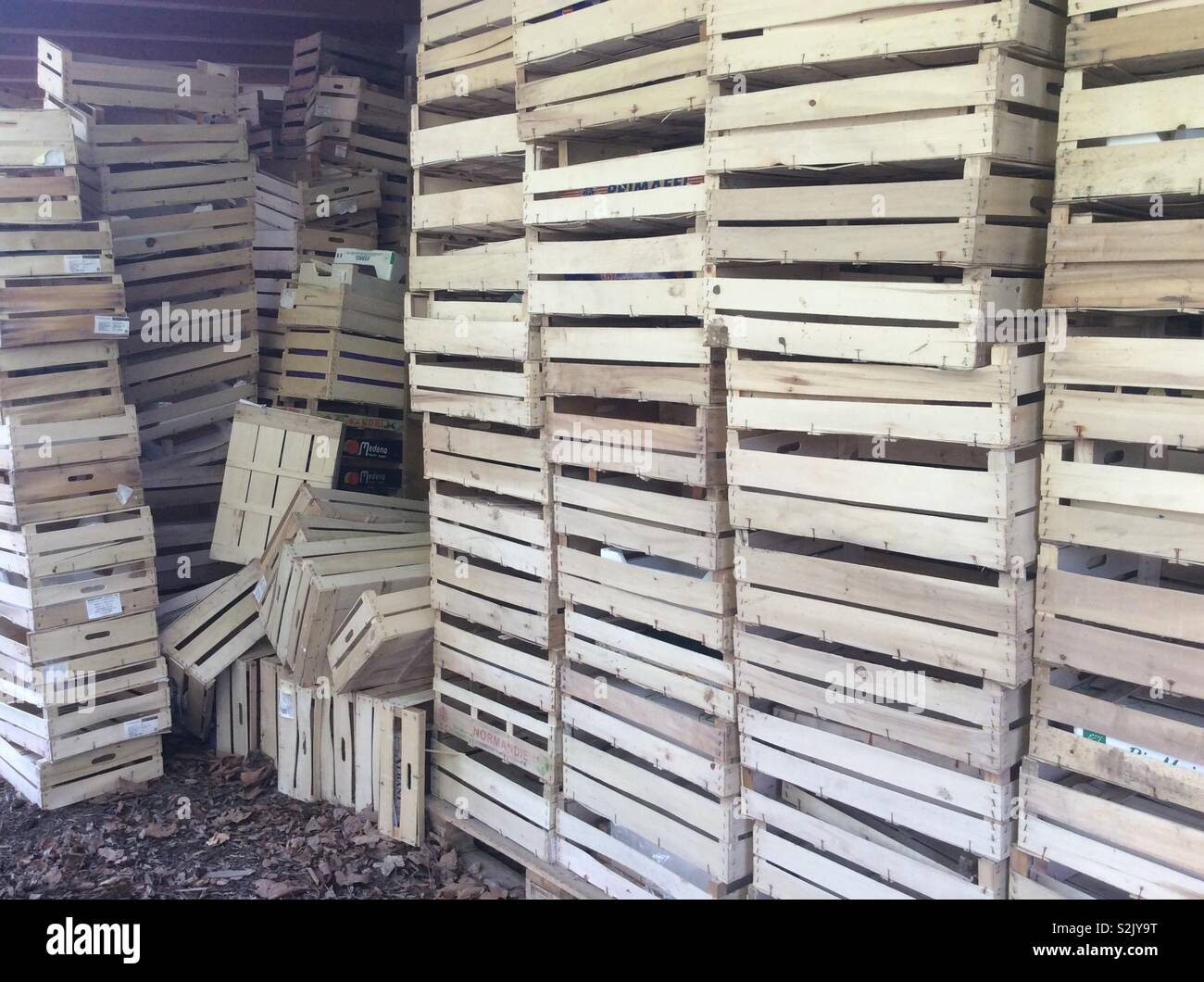 Piled boxes hi-res stock photography and images - Alamy