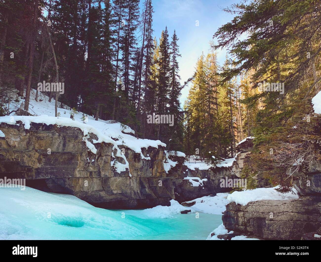 Ice canyon green hi-res stock photography and images - Alamy