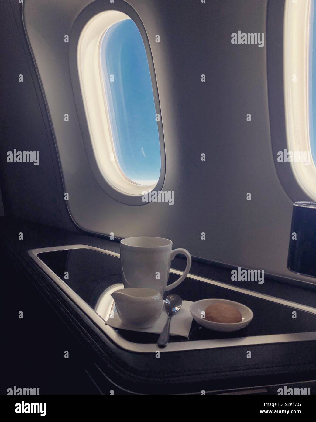 First class travel hi-res stock photography and images - Alamy