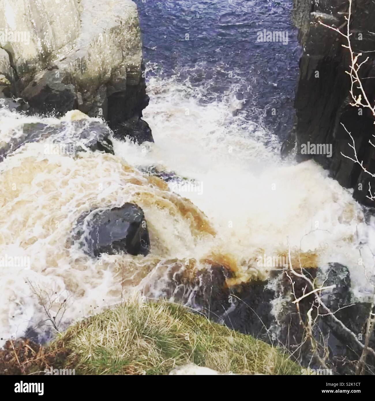 High force waterfall Stock Photo - Alamy