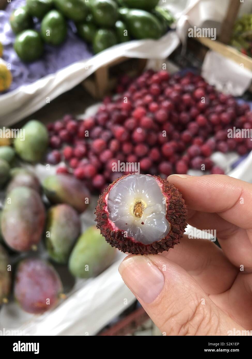 Fruit market rio de janeiro hi-res stock photography and images - Alamy