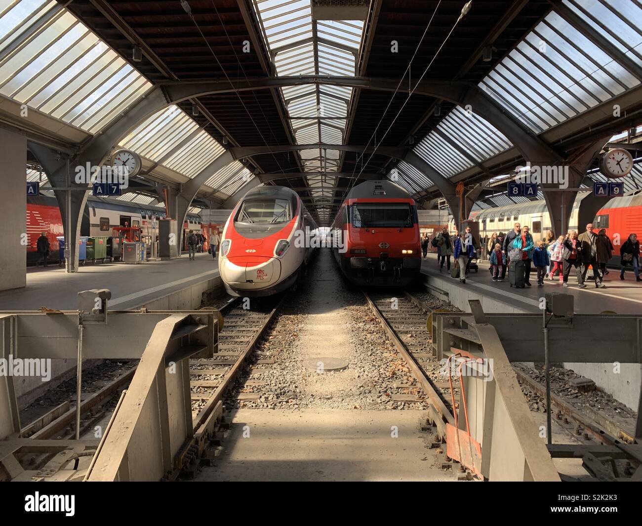 Swiss trains hi-res stock photography and images - Alamy
