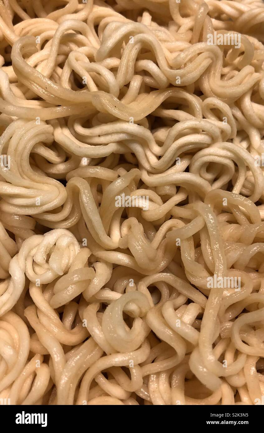 Noodles cook hi-res stock photography and images - Alamy