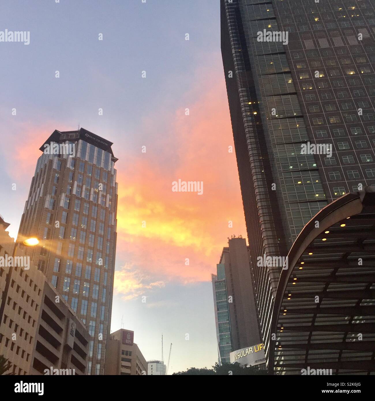 Sunset in manila hi-res stock photography and images - Alamy