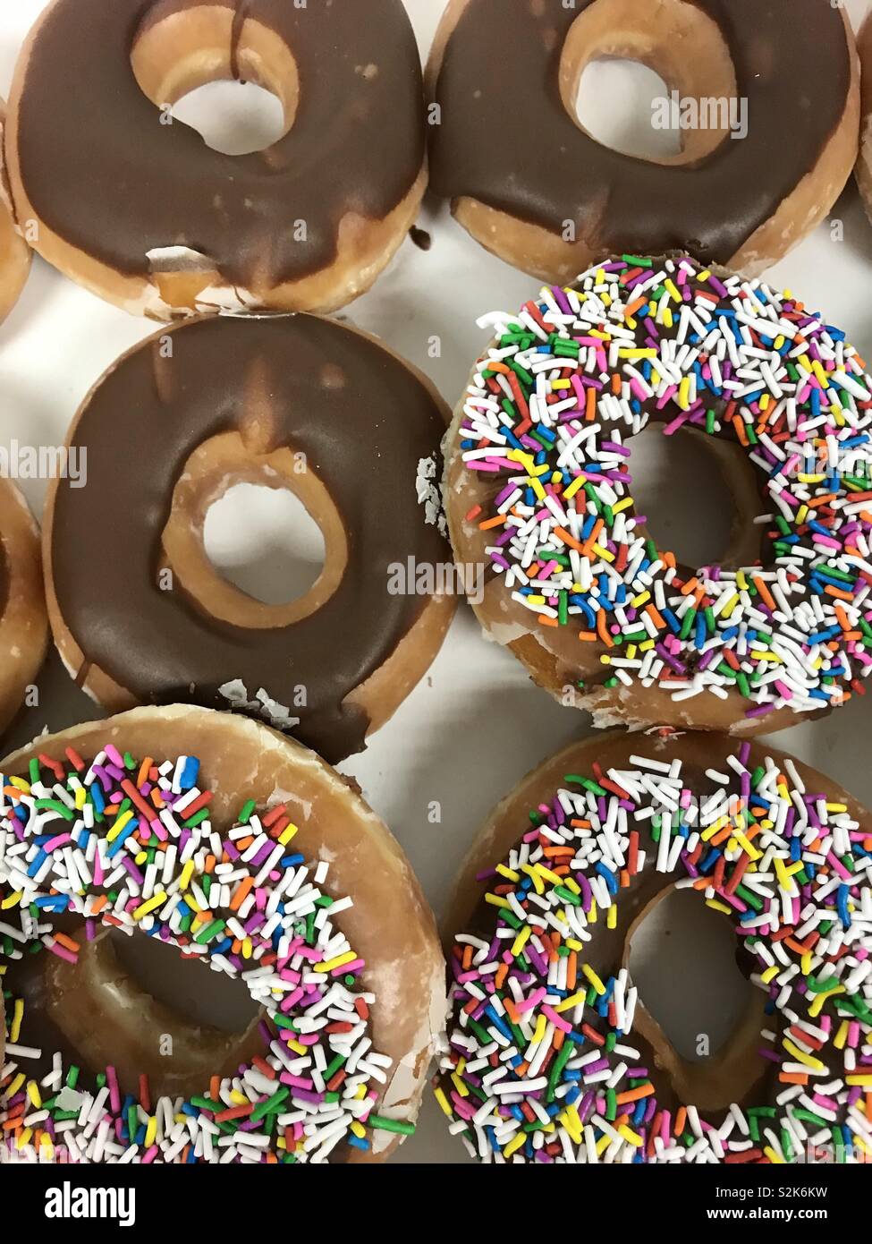 Ring donut hi-res stock photography and images - Alamy