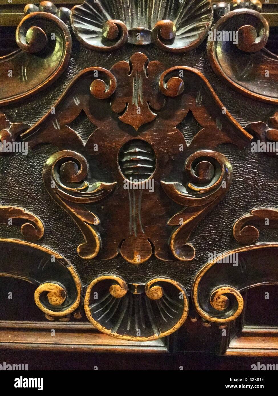 Vintage wooden plaque hi-res stock photography and images - Alamy