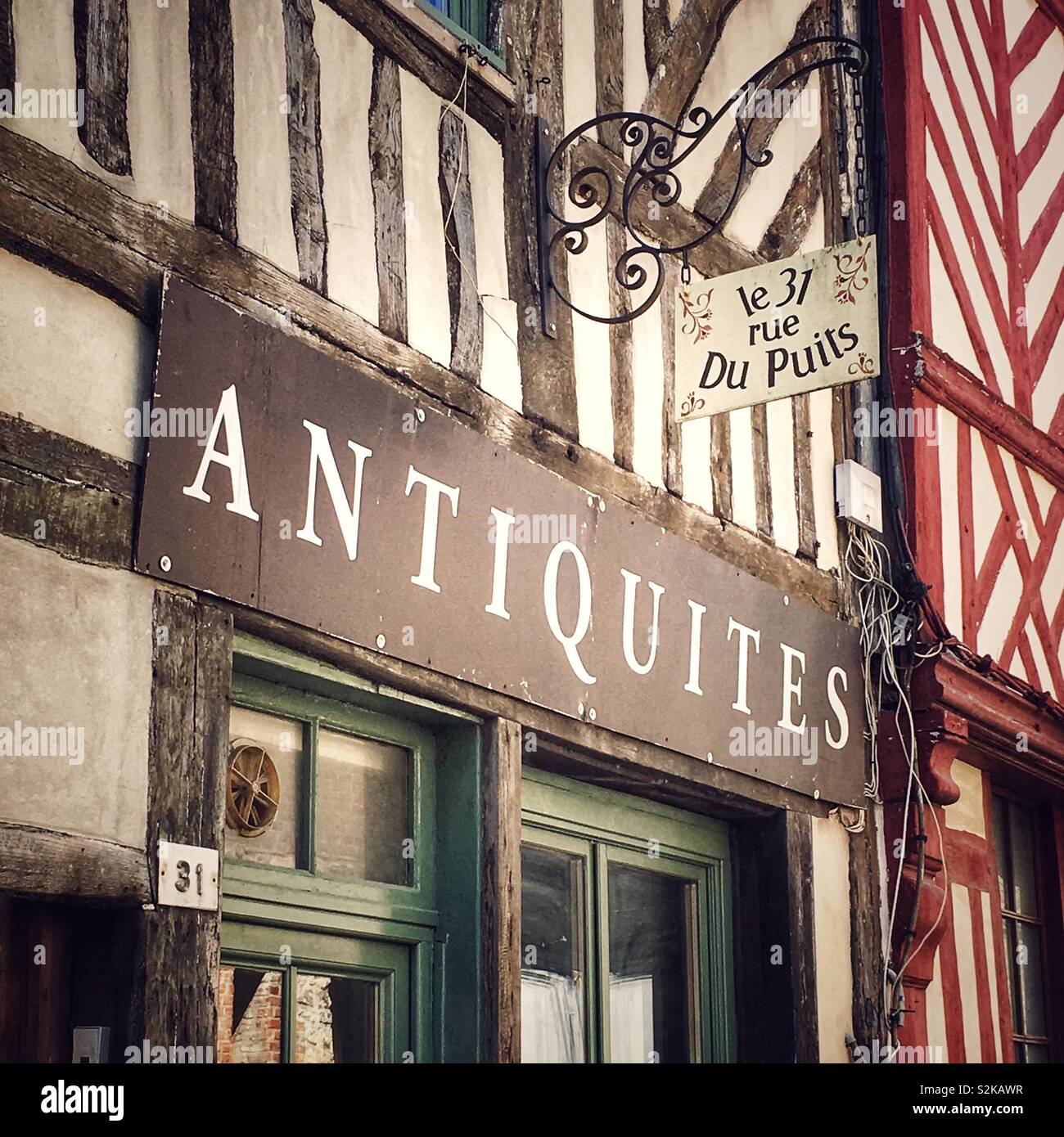 Brocante france hi-res stock photography and images - Alamy