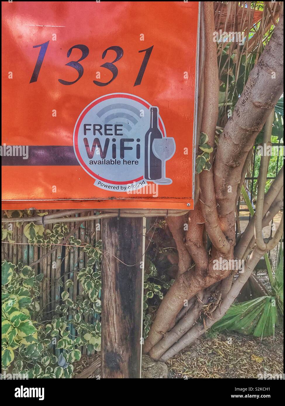 Free WiFi sign Stock Photo - Alamy