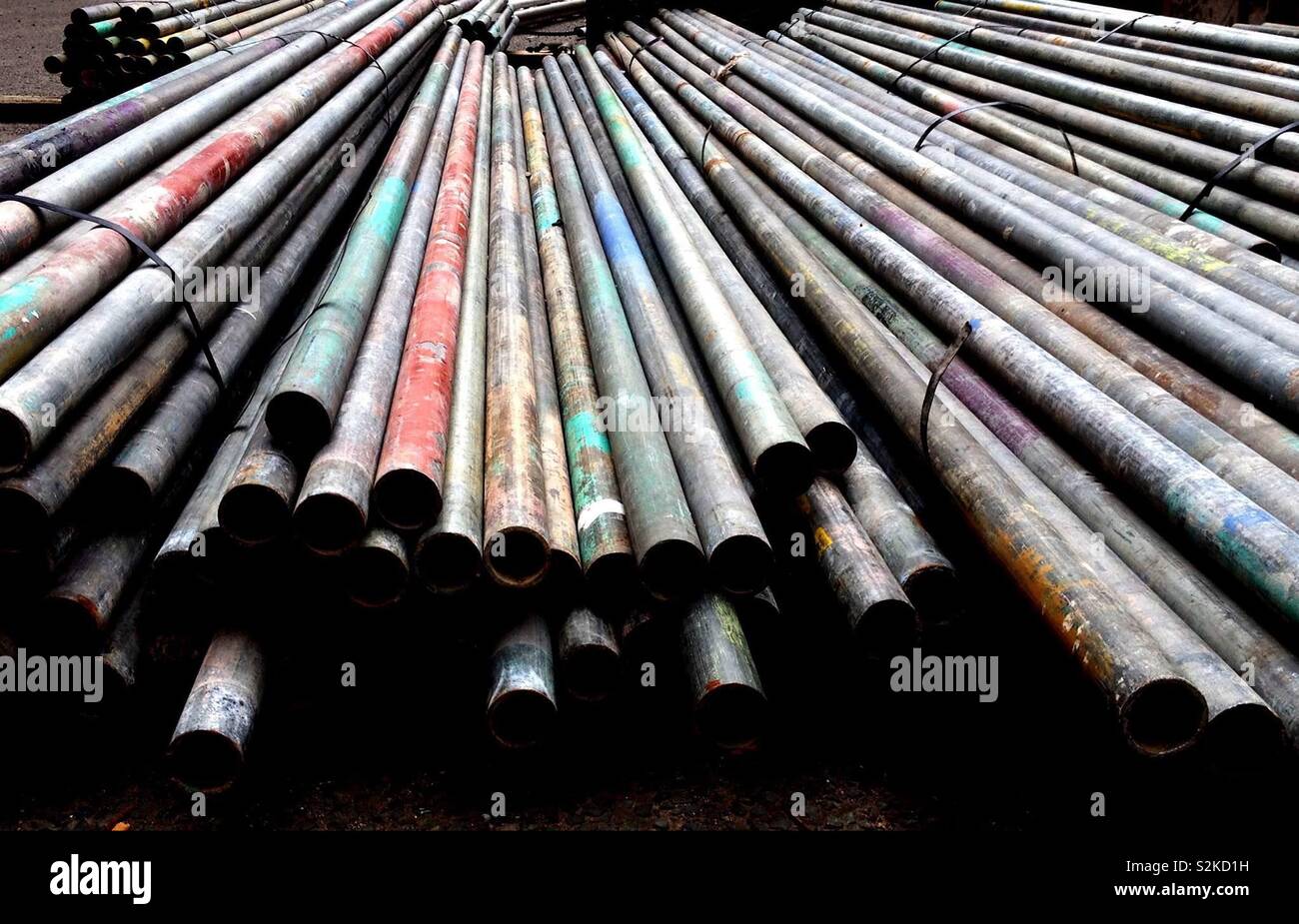 Tubular Scaffold Poles Stock Photo - Alamy