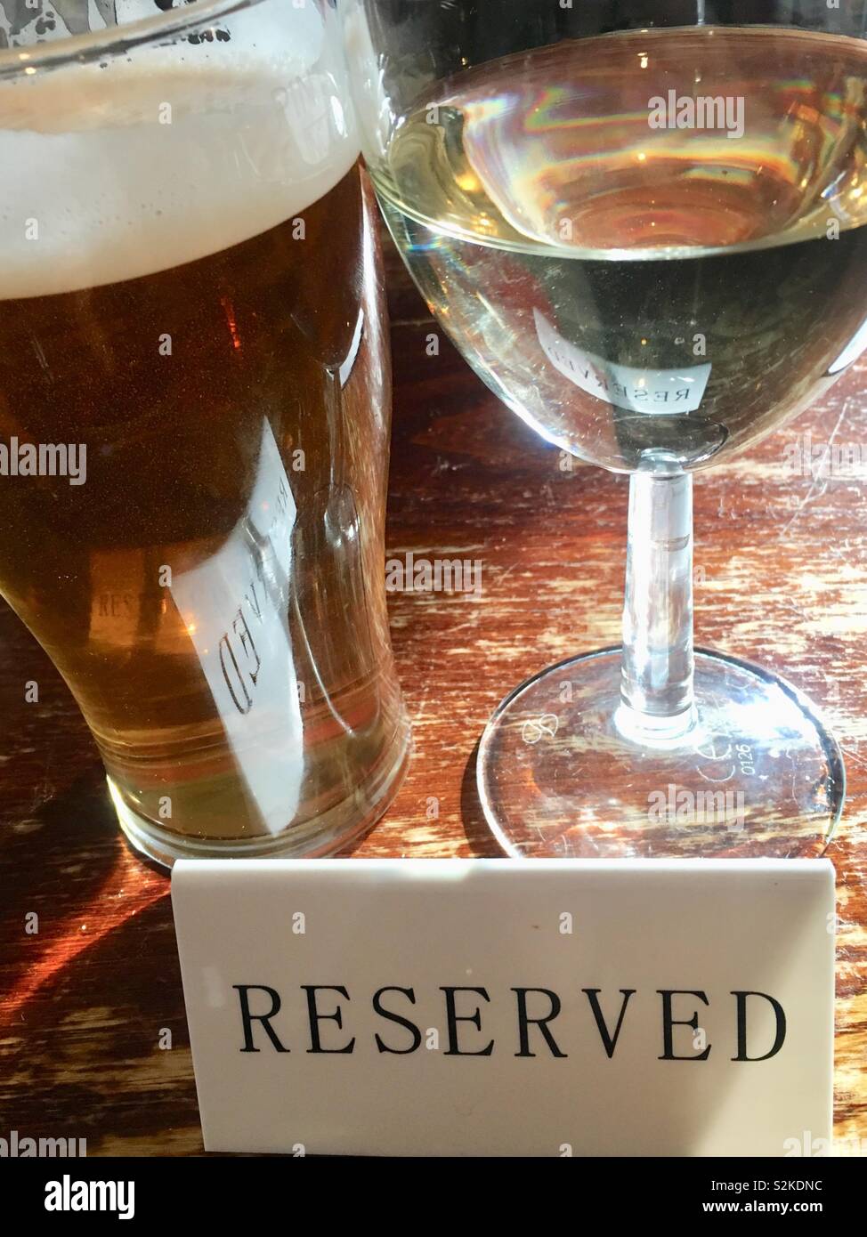 Alcoholic drinks on table hi-res stock photography and images - Alamy