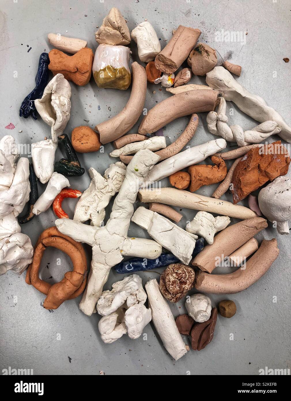 Pile of broken ceramic pieces Stock Photo - Alamy