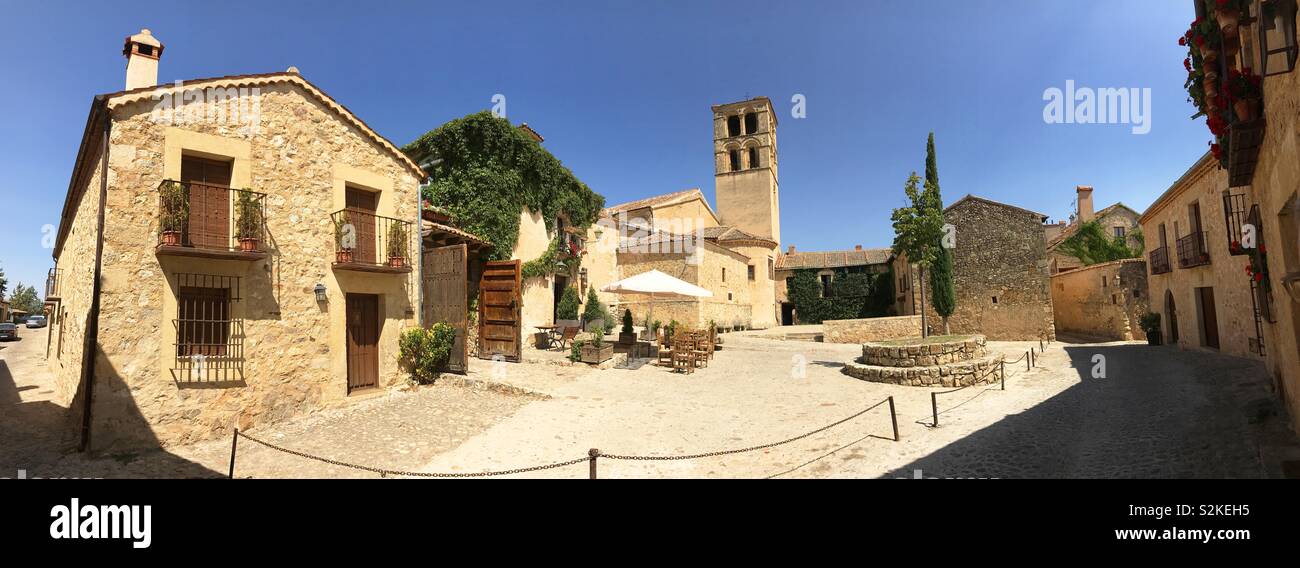 Square, panoramic view. Pedraza, Spain Stock Photo - Alamy