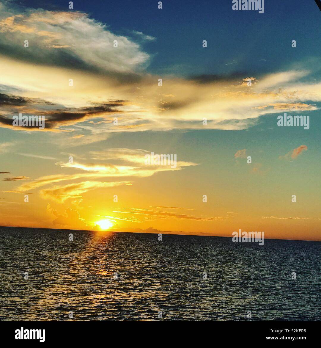 St lucia sunset hi-res stock photography and images - Alamy