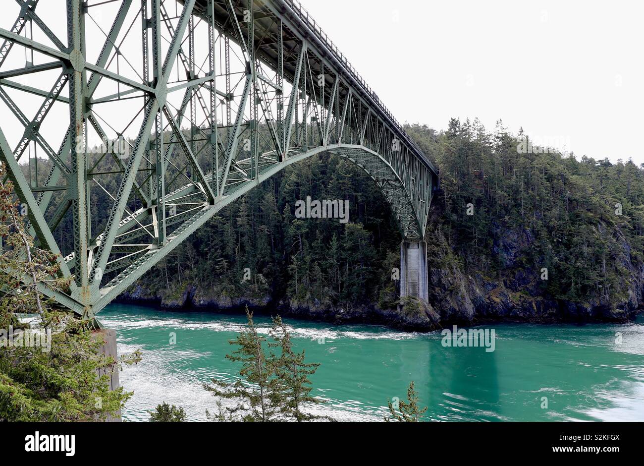 Deception pass bridge hi-res stock photography and images - Alamy