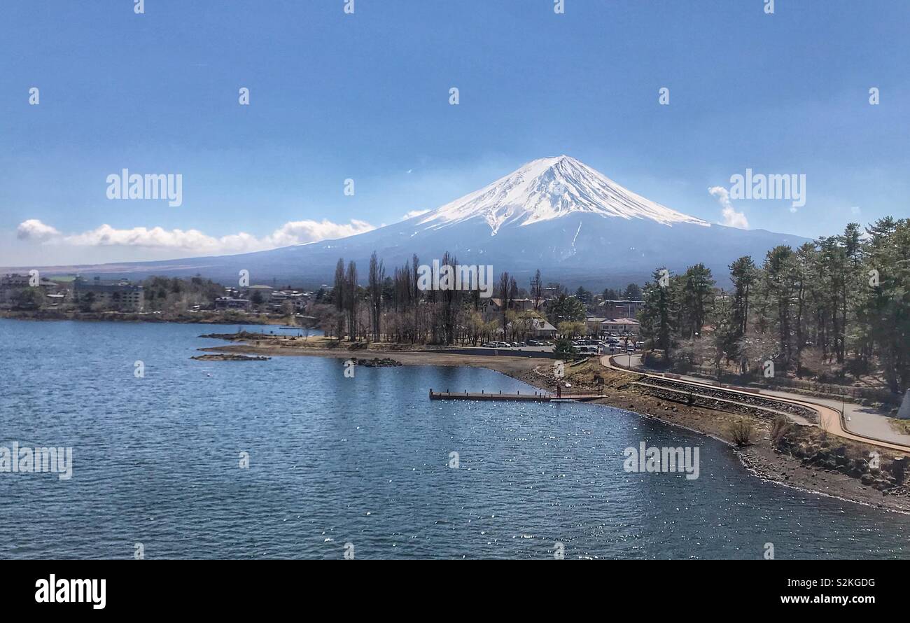 Travel to mt fuji hi-res stock photography and images - Alamy