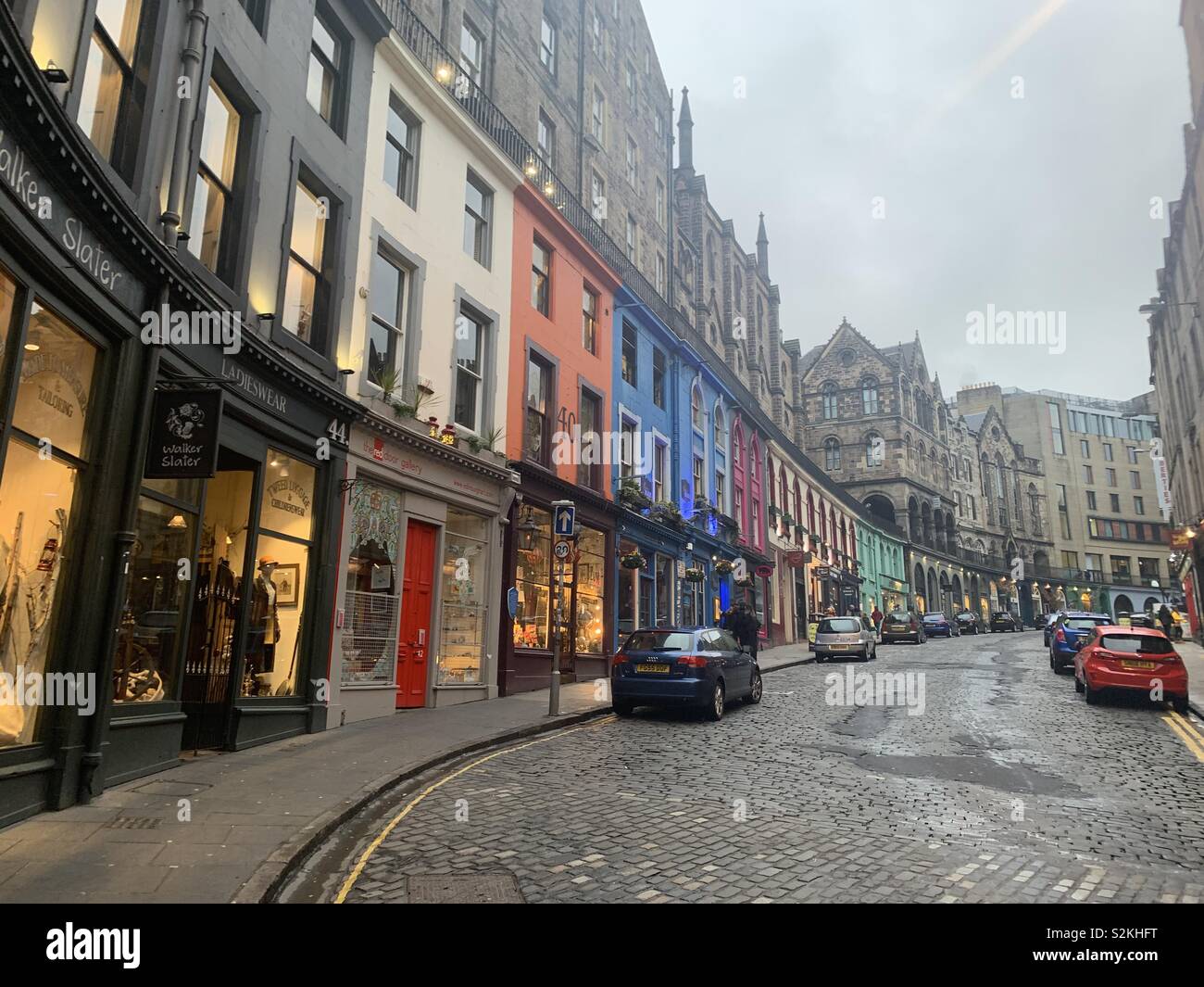 Victoria street in Edinburgh Stock Photo - Alamy