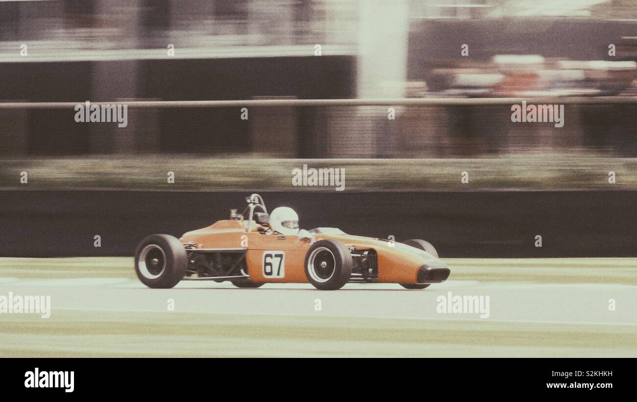 Past racing car hi-res stock photography and images - Alamy