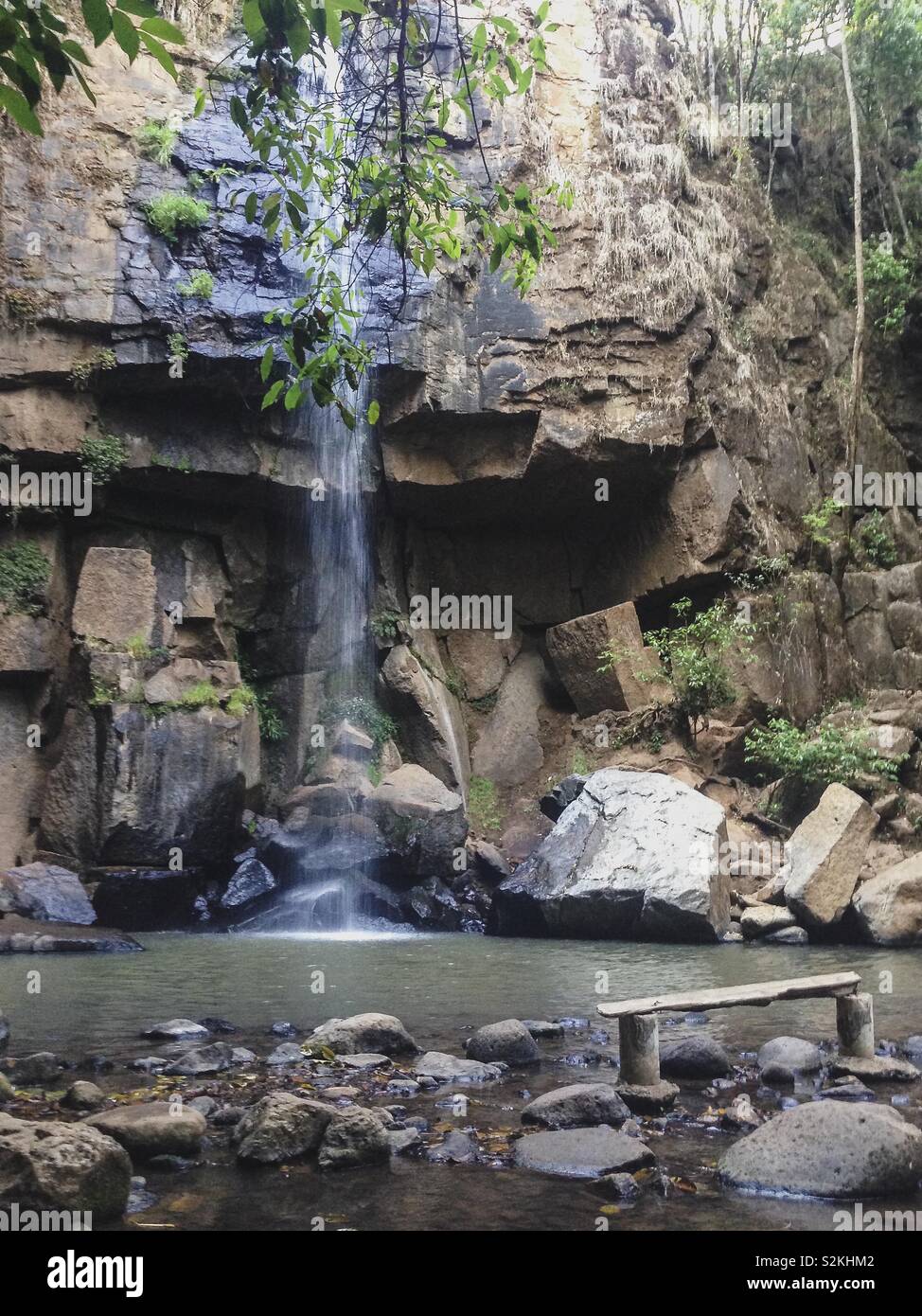 Brown waterfall hi-res stock photography and images - Alamy