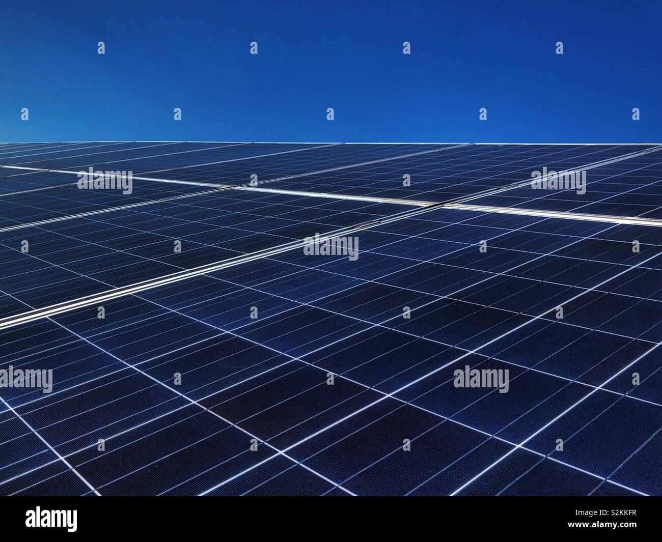 Solar panels clear sky hi-res stock photography and images - Alamy