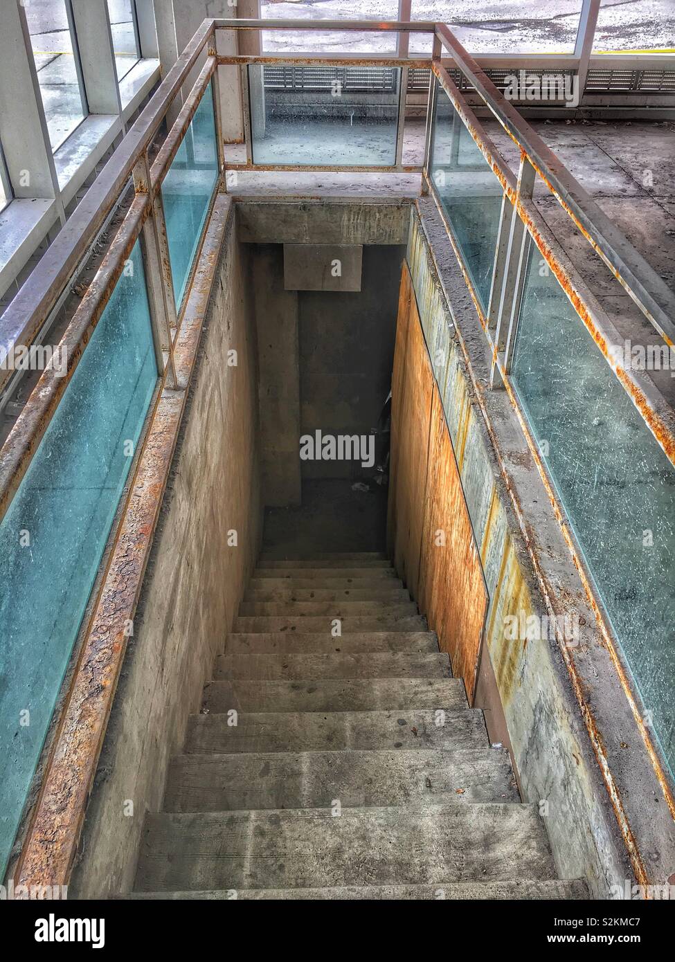 Broken stairs hi-res stock photography and images - Alamy