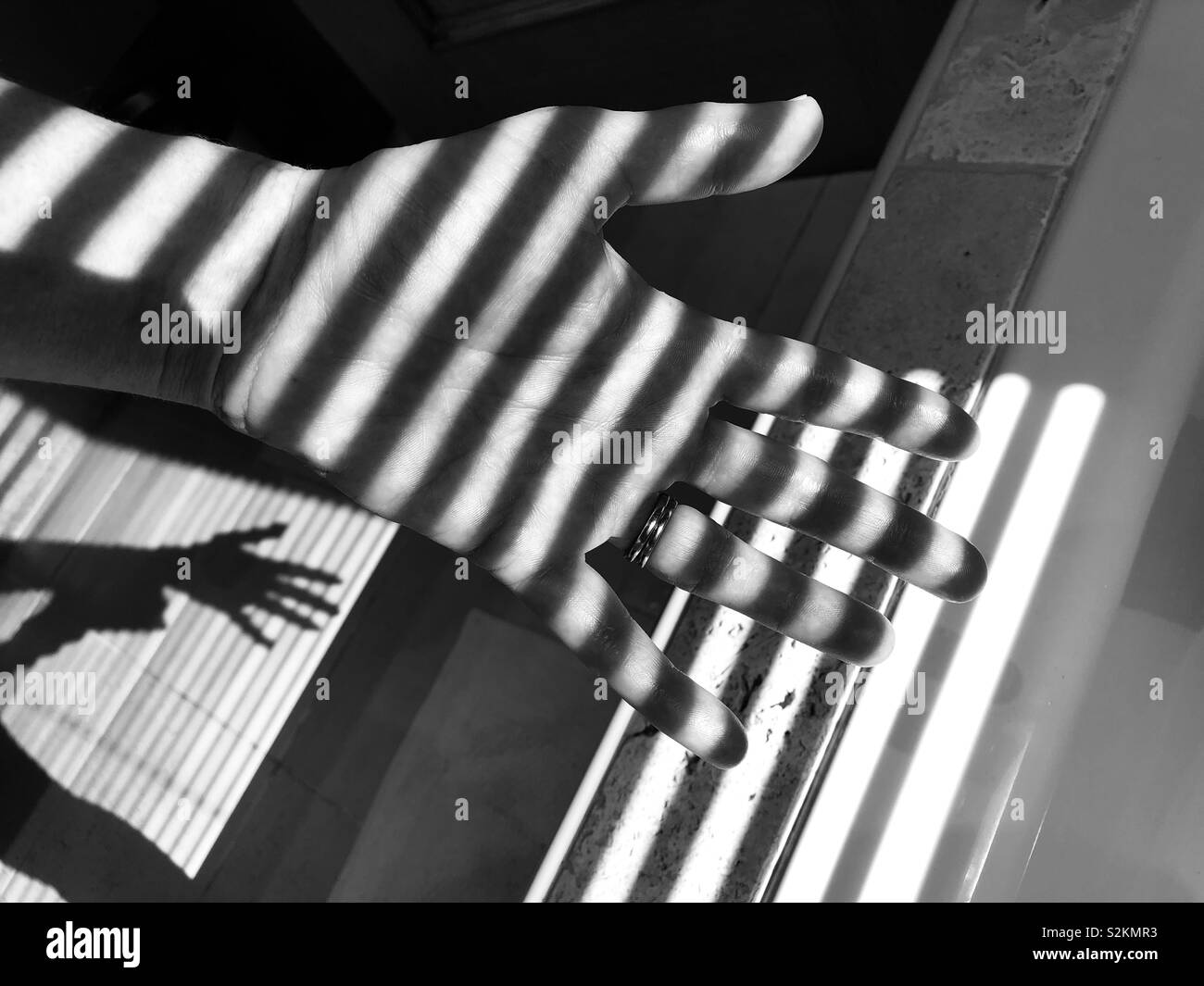 Silhouette on blinds hi-res stock photography and images - Alamy