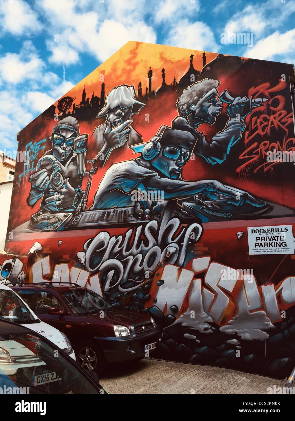 Djing hi-res stock photography and images - Alamy