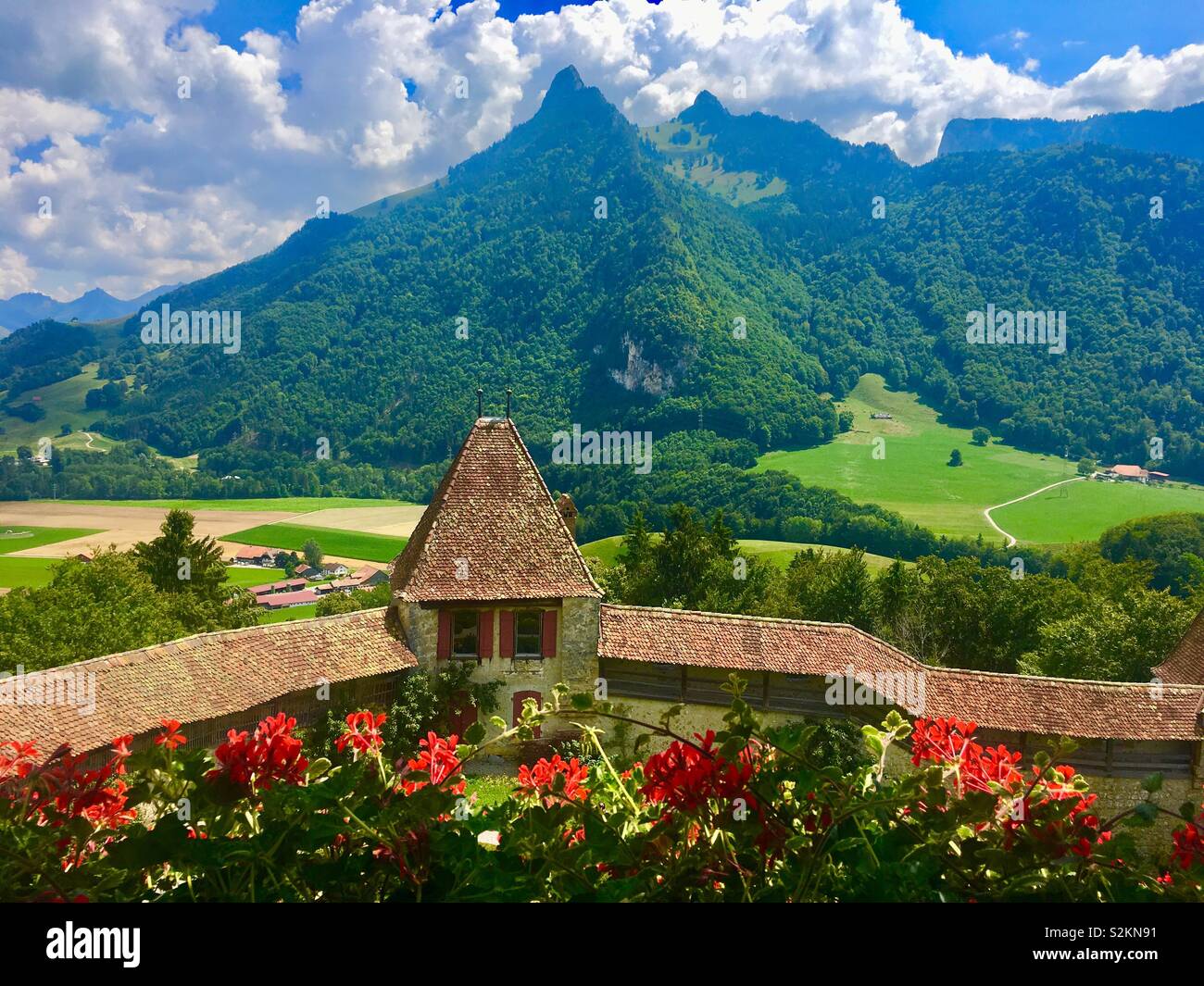 Swiss valley hi-res stock photography and images - Alamy