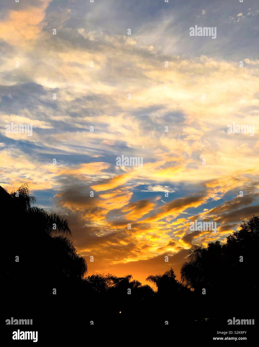 Beautiful Sunset High Resolution Stock Photography and Images - Alamy