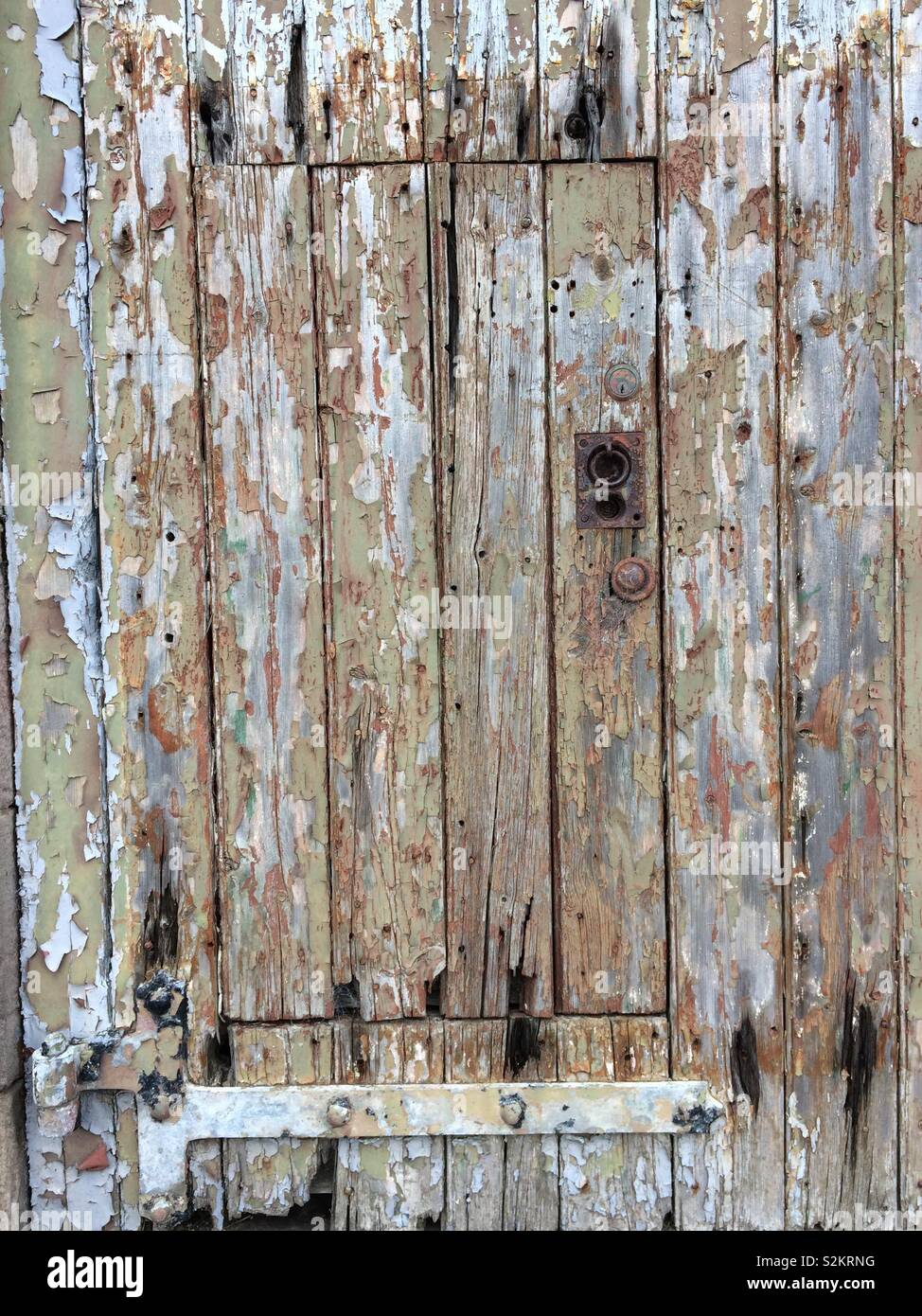 Distressed wood hi-res stock photography and images - Alamy