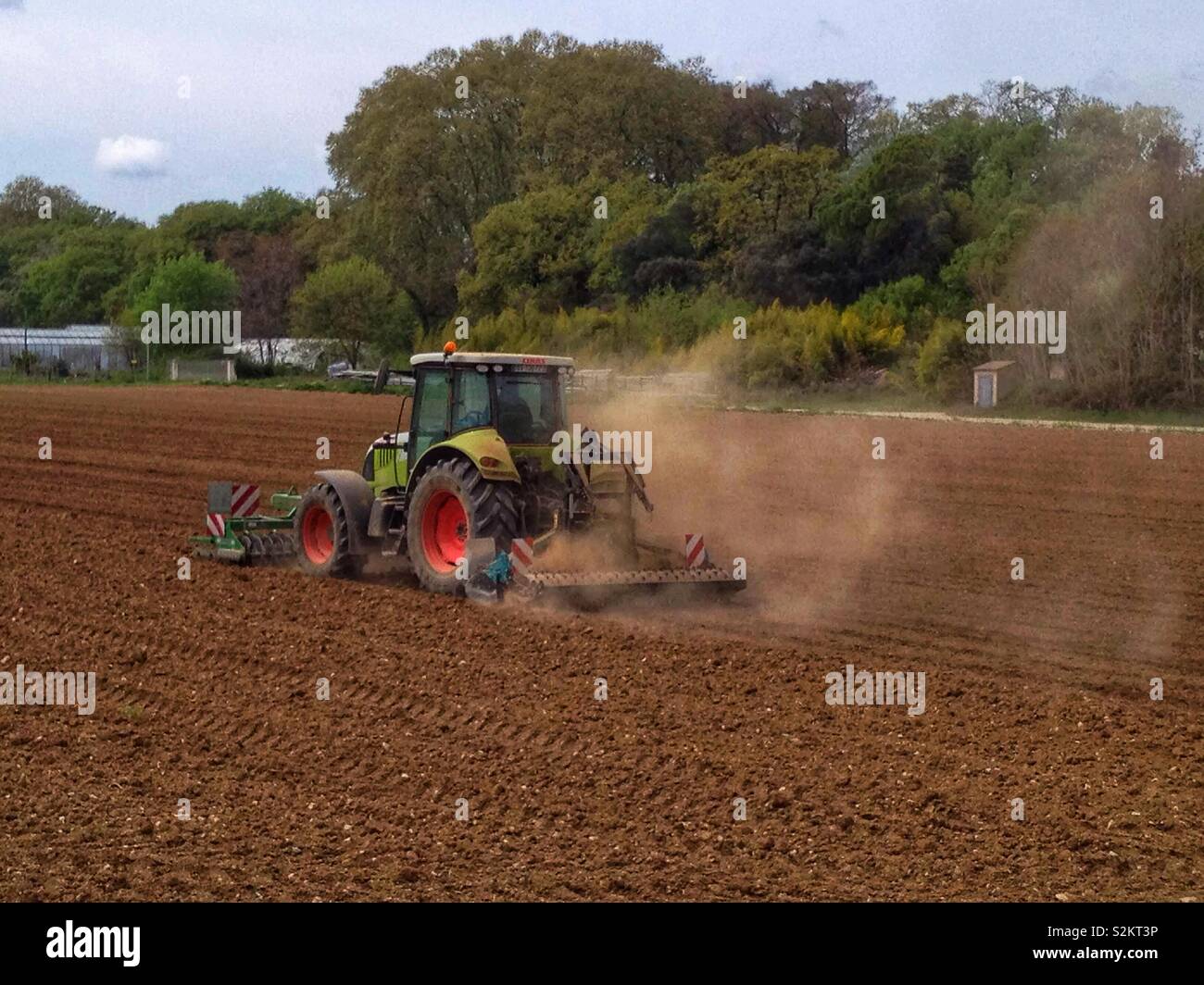 Soil preparation for planting hi-res stock photography and images - Alamy