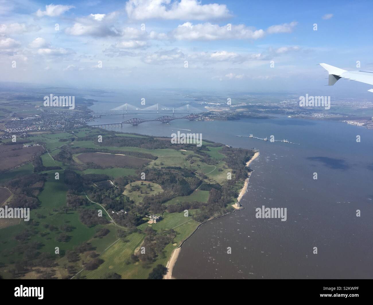 Flying home hi-res stock photography and images - Alamy