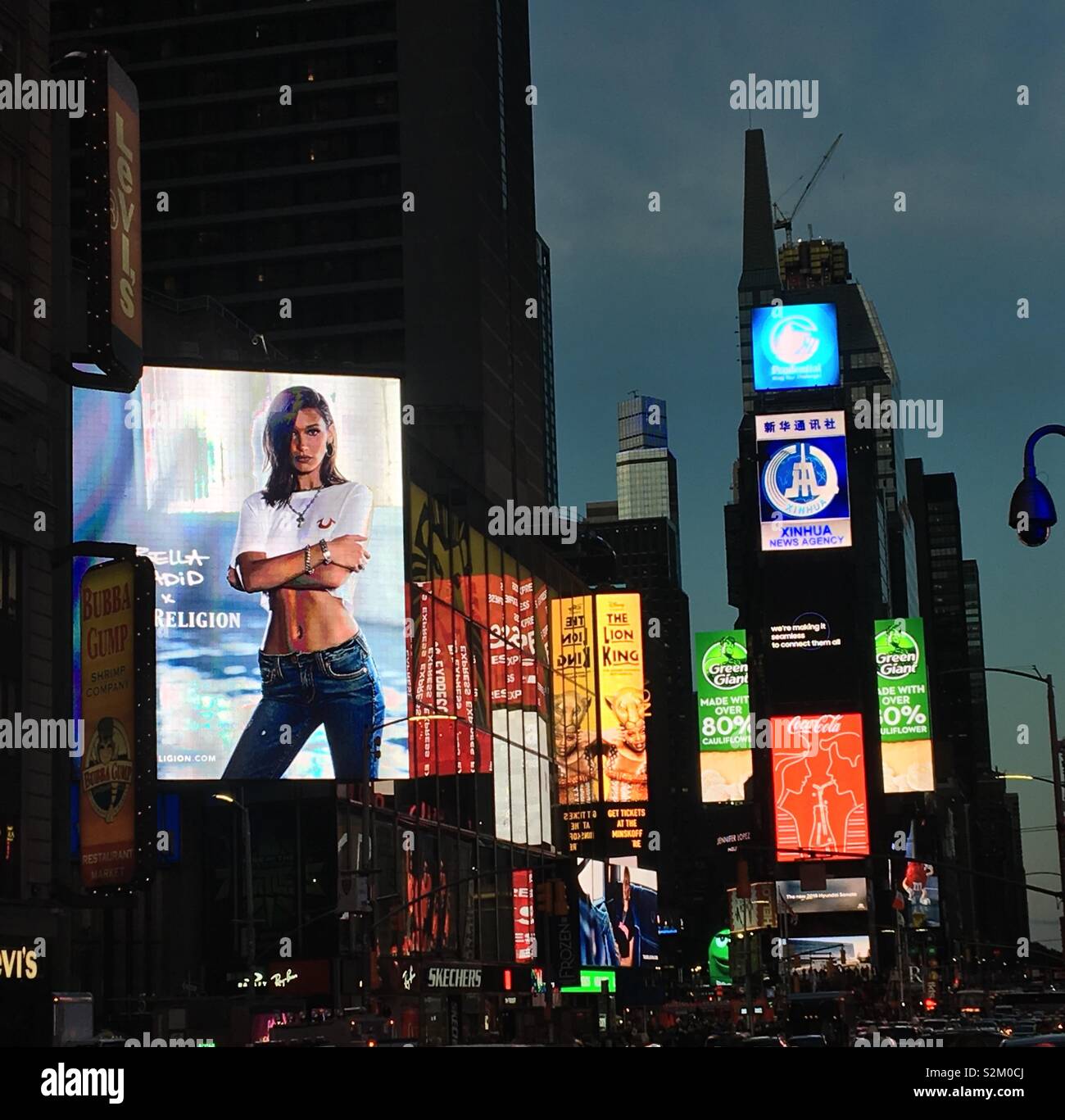 Illuminating york hi-res stock photography and images - Alamy