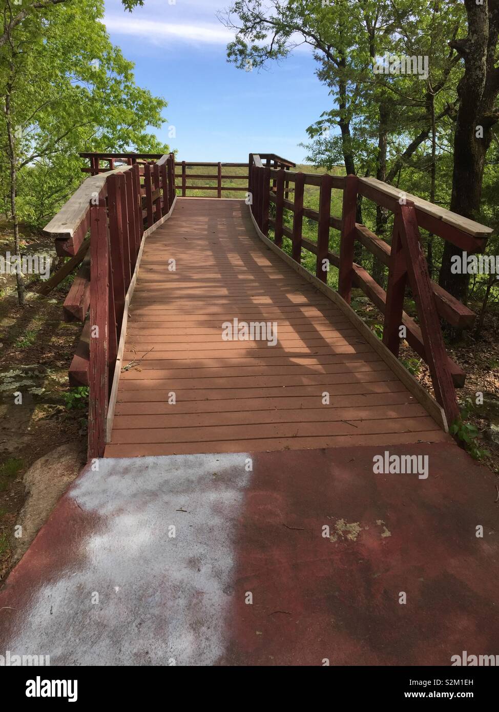 Bridge over cliff hi-res stock photography and images - Alamy