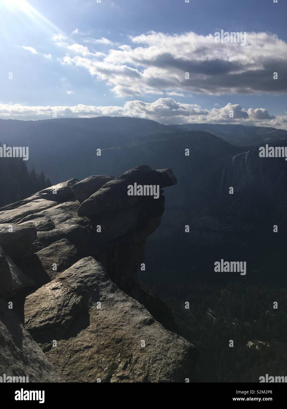 Glacier point trail hi-res stock photography and images - Alamy