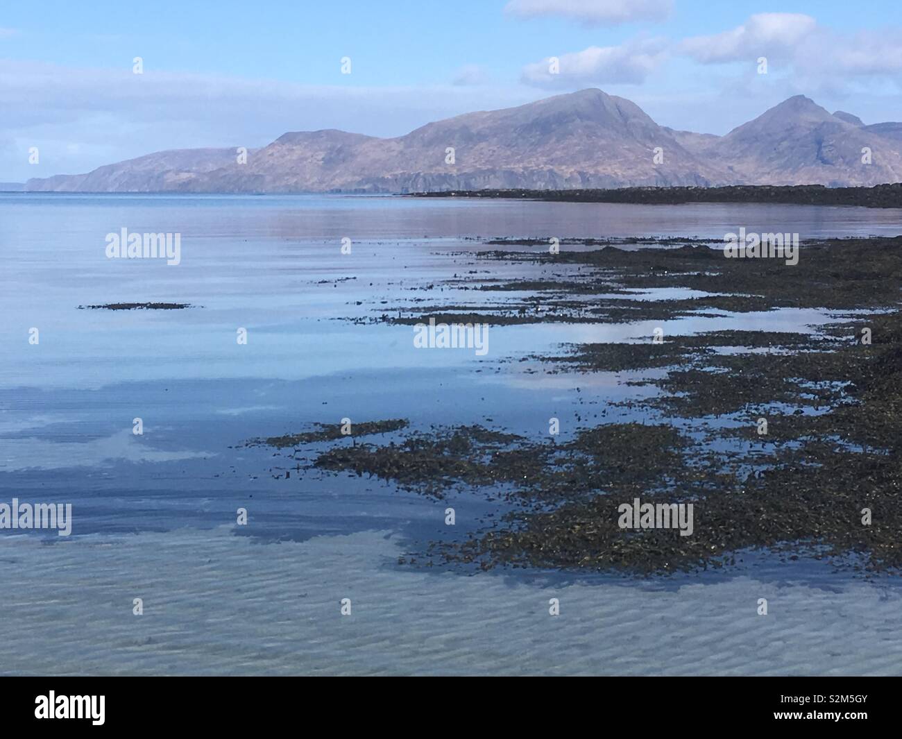 Muck island scotland hi-res stock photography and images - Alamy
