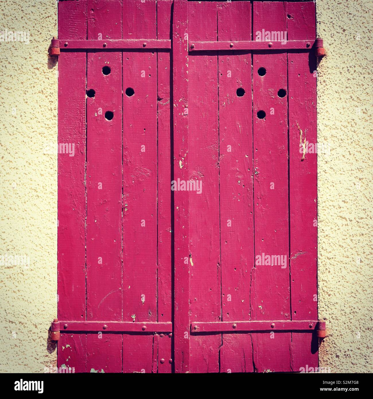 Old red wooden shutters hi-res stock photography and images - Alamy