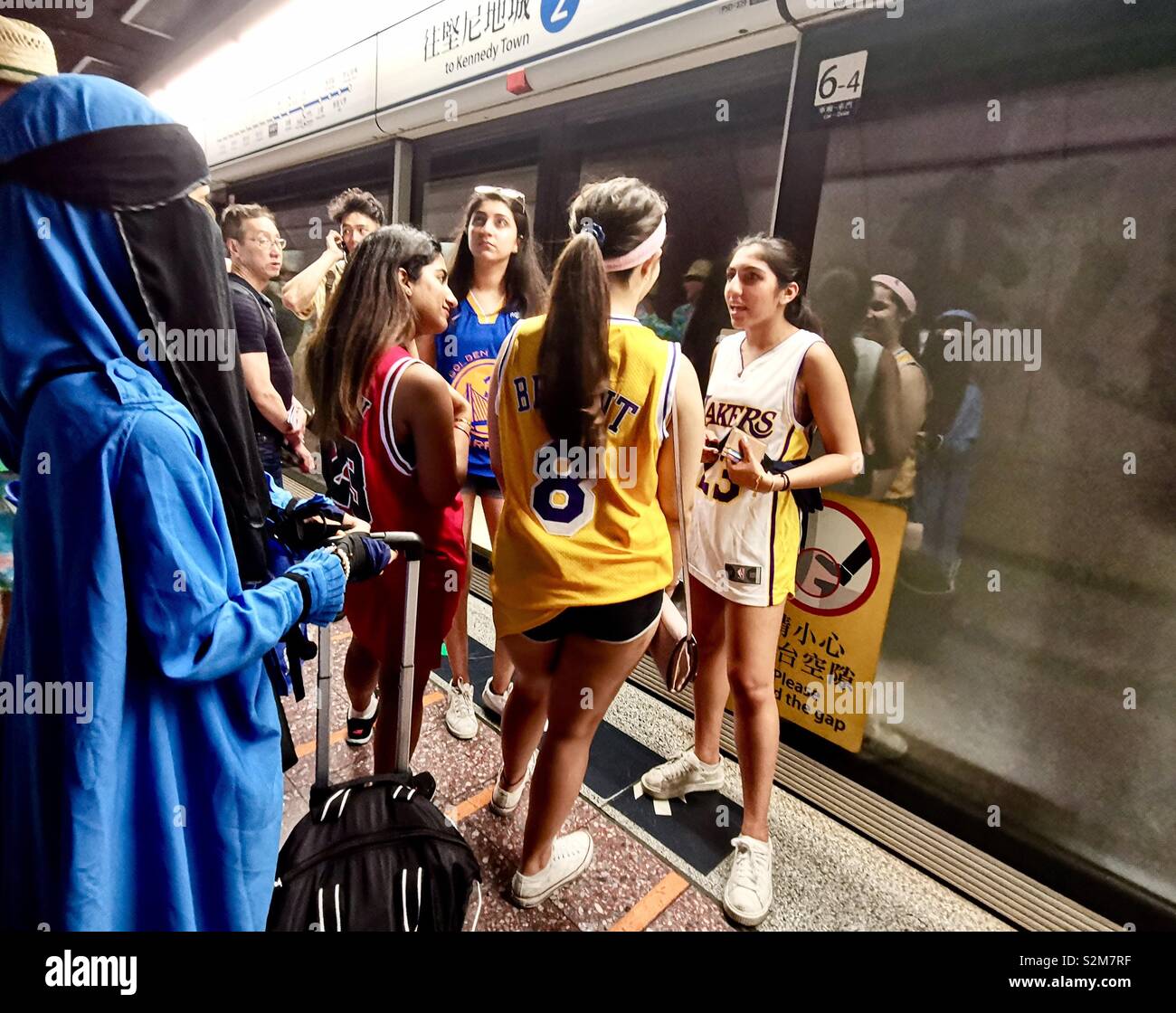 Mixed cultures in Hong Kong Stock Photo - Alamy