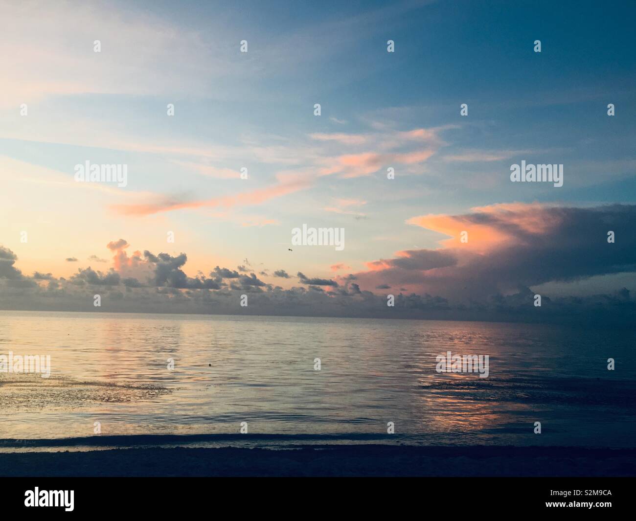 Miami, blue water hi-res stock photography and images - Alamy