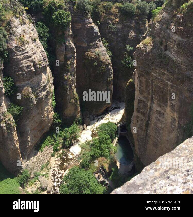 Deep gorge hi-res stock photography and images - Alamy