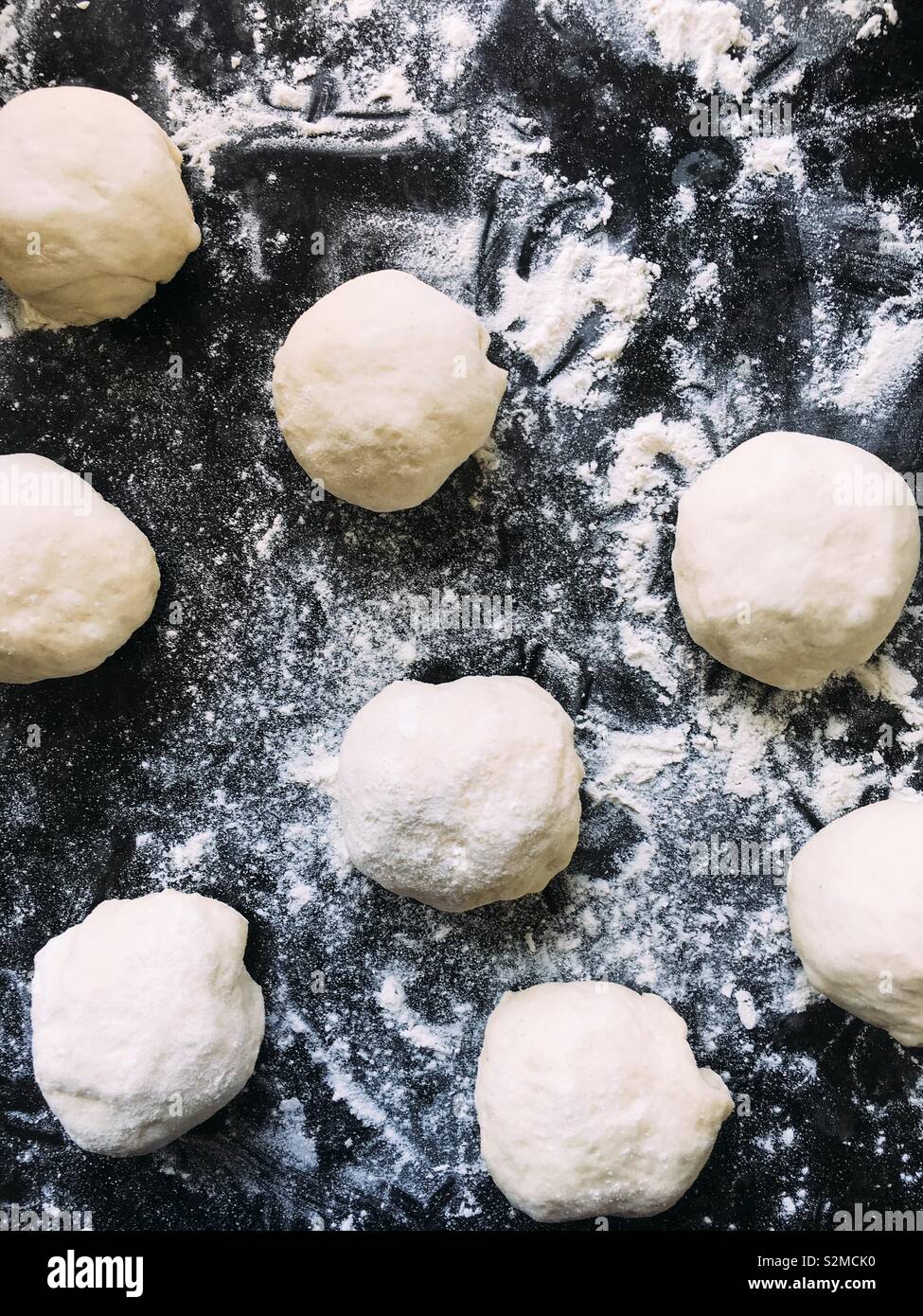 Proving dough hi-res stock photography and images - Alamy