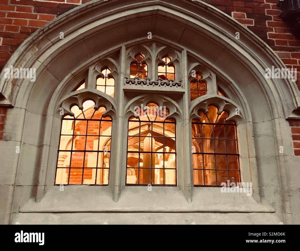 Lead framed windows hi-res stock photography and images - Alamy