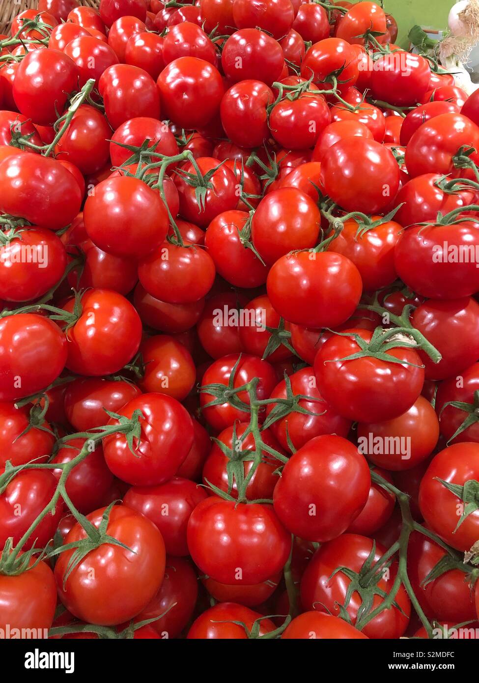 Paris tomato hi-res stock photography and images - Alamy
