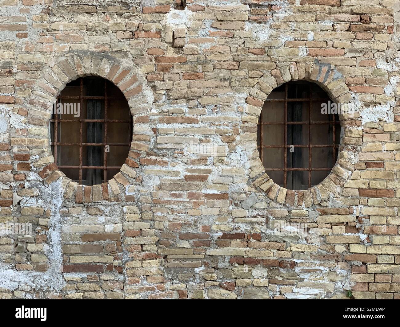 Eyes windows hi-res stock photography and images - Alamy