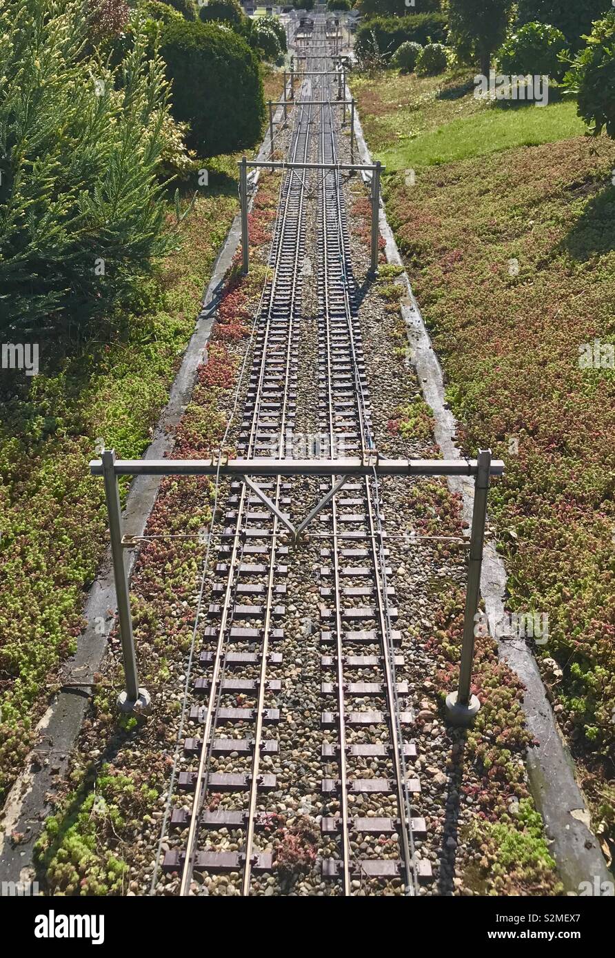 Straighttrack hi-res stock photography and images - Alamy