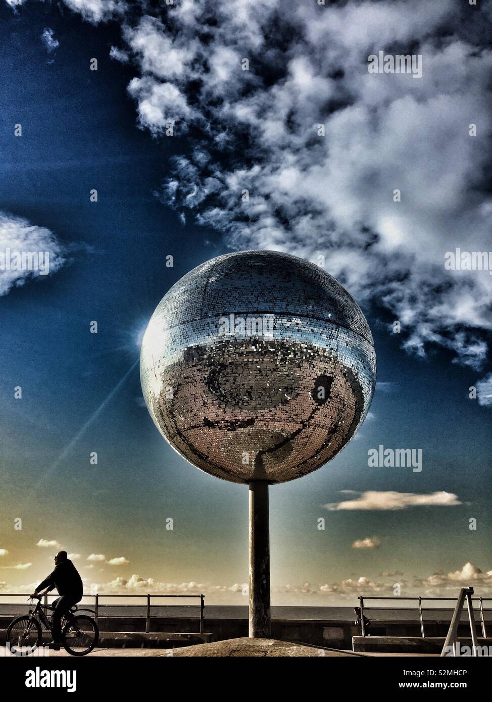 Mirror ball blackpool hi-res stock photography and images - Alamy